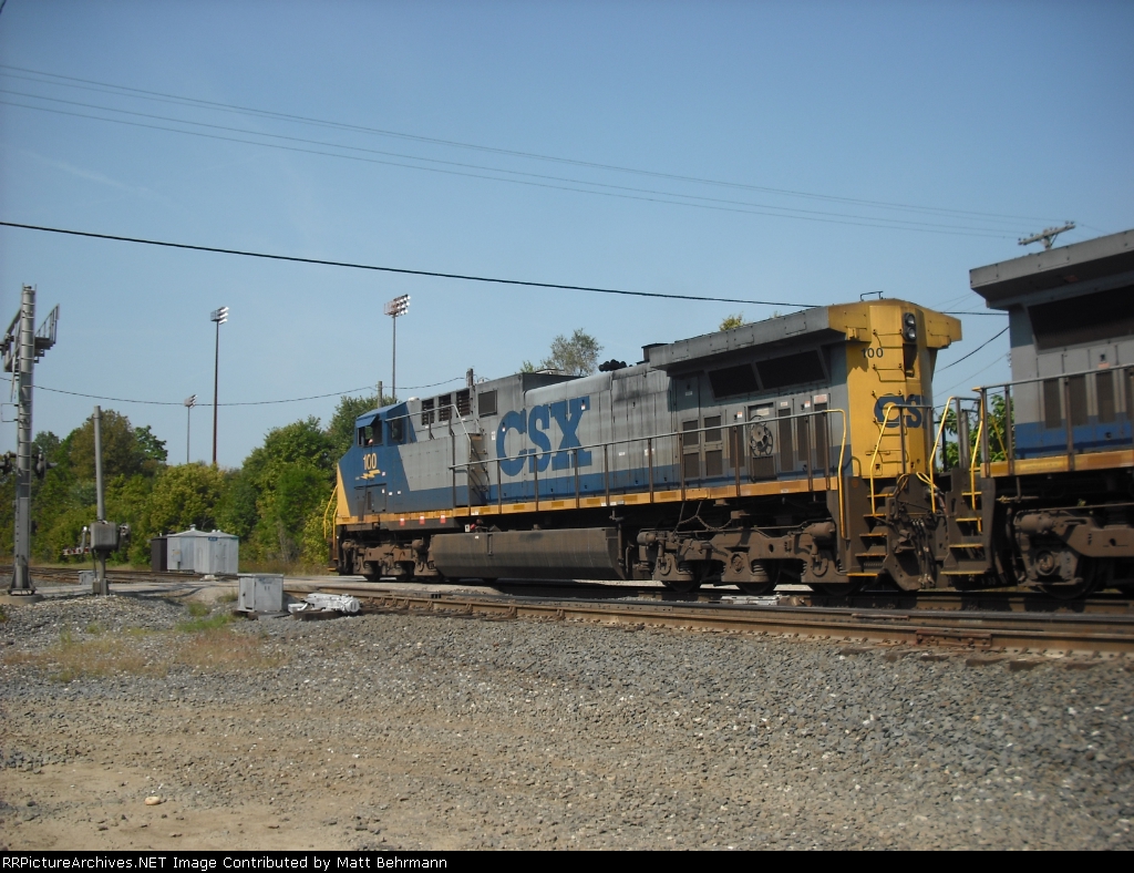 CSX 100